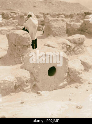 Excavations at Tell Beit Mirsim, ancient Kirjath-Sepher, in 1926. This ...