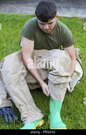 U.S. Marine Corps Dismounted Reconnaissance Sets, Kits and Outfits ...