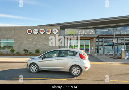ONTARIO, CANAD - JULY 12, 2018: ONroute service and building. ONroute ...