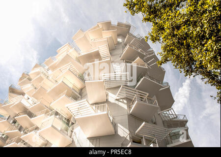 Montpellier, France - L’Arbre Blanc (The White Tree) apartment building ...