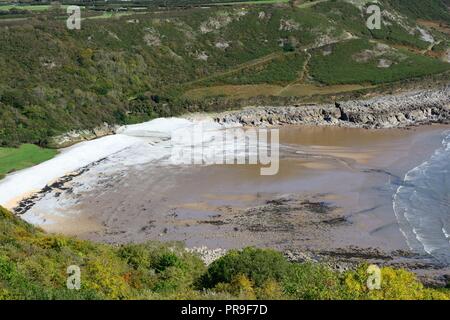 Pwll Du bay Pwlldu secluded remote Welsh beach cove south Gower ...