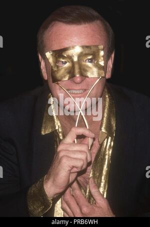 Peter Allen 1990 Photo By John Barrett/PHOTOlink / MediaPunch Stock ...