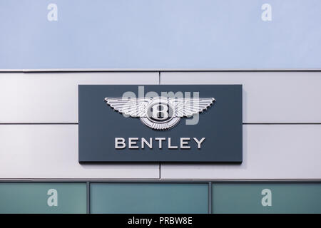 Bentley Car dealership corporate signage Stock Photo - Alamy