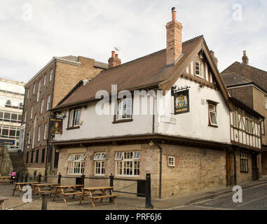 The King's Arms, a Public House built in 1405 in West Street, Dorking ...