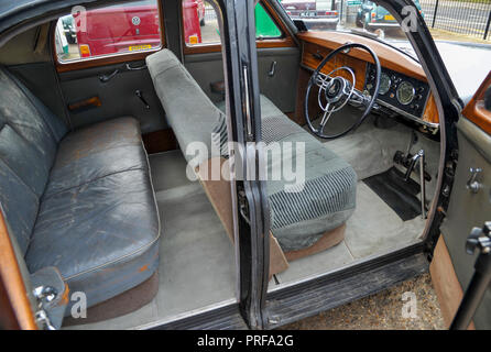 1950 Rover P4 Cyclops classic British saloon car Stock Photo - Alamy