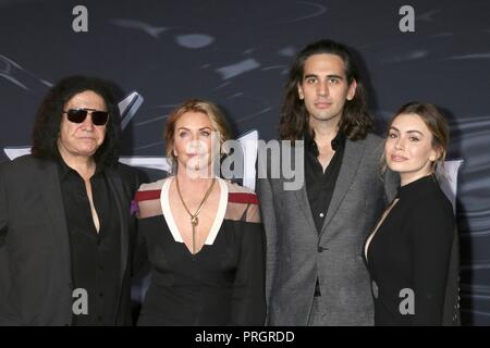 "Gene Simmons, Shannon Tweed, Nick Tweed-Simmons, Sophie Tweed-Simmons ...