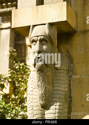 Zoroastrian fire temple column detail Mumbai India Stock Photo - Alamy