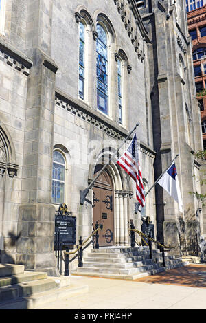 Cleveland landmark Old Stone Church was built in 1855, designed by ...