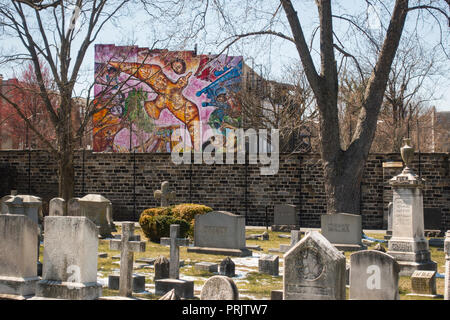 Elijah Bond Ouija board grave Baltimore MD Stock Photo - Alamy