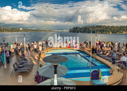 The aft pool deck of the Holland America line cruise ship Oosterdam at ...