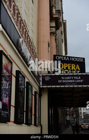 Opera House Manchester Stock Photo - Alamy