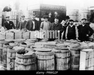 Liverpool Victoria Dock early 1900s Stock Photo - Alamy