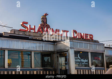 Shawmut Diner New Bedford, Massachusetts, USA Stock Photo - Alamy