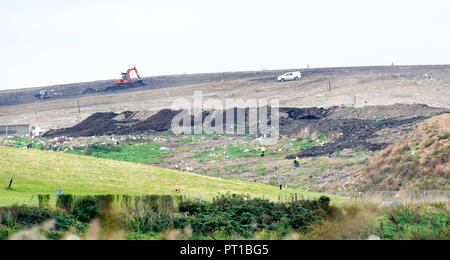 Rainham Marshes Essex UK - The Veolia landfill site at Purfleet Stock ...