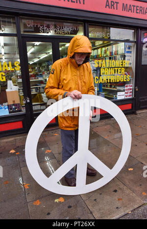 3 Blackstock Road, London, UK. 6th October 2018. People commemorate ...