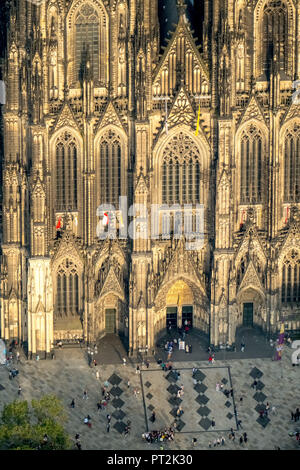 Entrance gate to Cologne Cathedral Stock Photo - Alamy