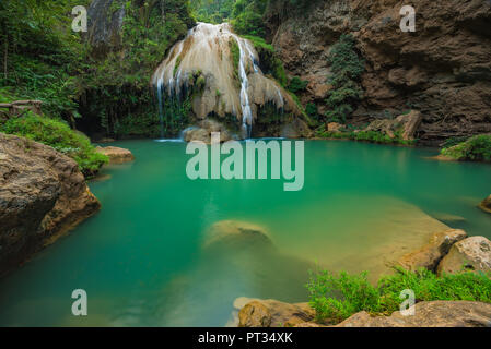 Gor Luang waterfall with beautiful emerald color water of Lamphun ...