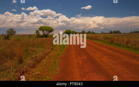 Vredefort Dome landscape near the town of Parys in rural Freestate ...