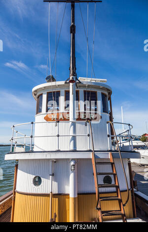 The SS Master steam powered tugboat docked near Steveston British ...