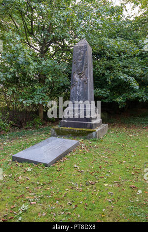 Holy Trinity, Newton St. Loe, Bath Stock Photo - Alamy