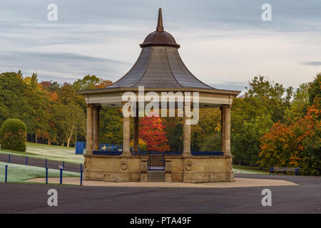 Wonderful Autumnal colours in Lister Park, Bradford, home of the ...