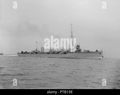 'HMS Broke', 1914. Creator: Kirk & Sons of Cowes Stock Photo - Alamy