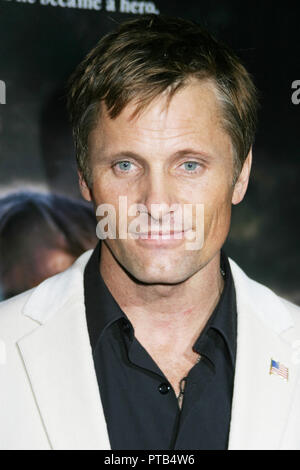 A HISTORY OF VIOLENCE (2005) VIGGO MORTENSEN, IAN MATTHEWS HOFV 001-18 ...