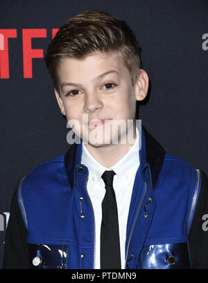 LOS ANGELES - OCT 8: Paxton Singleton at the The Haunting Of Hill House ...