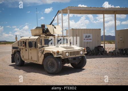 Soldiers from 526th Support Battalion, 2nd Brigade Combat Team, 101st ...