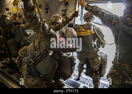 Royal Canadian Air Force jumpmaster Sgt. Glenn Hood, search and rescue ...