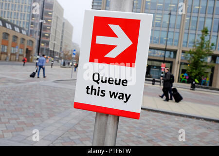 A taxi rank, Cambridge city centre, St Andrews St, Cambridge UK Stock ...