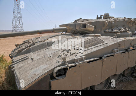 Israeli Merkava tank. Close up Stock Photo - Alamy