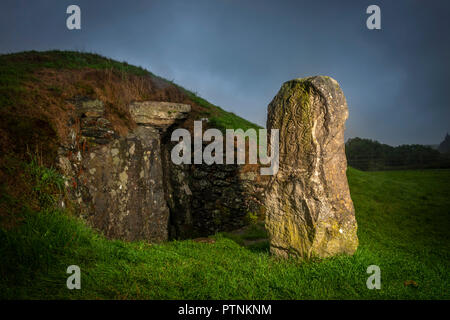 Bryn Celli Ddu prehistoric Bronze Age passage grave tomb on island of ...