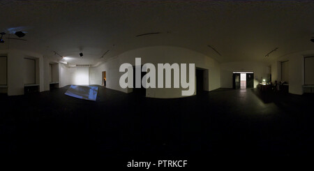 360° view of Roxy - NoD - Alamy