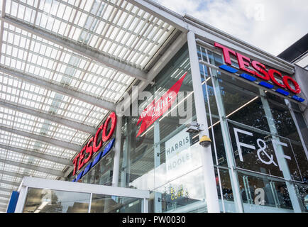 Tesco Superstore, West Cromwell Road, Kensington, London, W14 London ...