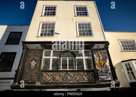 Maidstone, Kent, 78 Bank Street, pargeting Stock Photo - Alamy