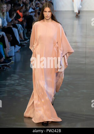 Model Silke Van Daal walks on the runway during the Christopher Kane ...