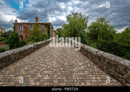Clisson village with the bridge in the Sevre Nantaise river, Nantes ...