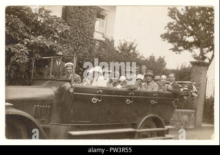 Charabanc outing. A classic old excursion tour bus, Winchester, UK ...