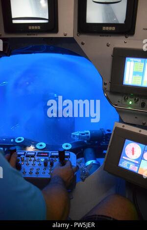 NATO Submarine Rescue System (NSRS Stock Photo - Alamy