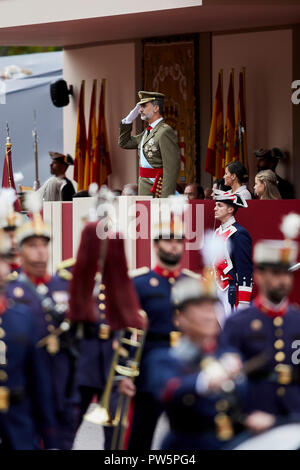 Military Parade in commemoration of Hispanic Day and the Spanish Armed ...