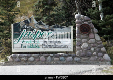 Welcome sign to the town of Jasper Alberta Canada Stock Photo - Alamy