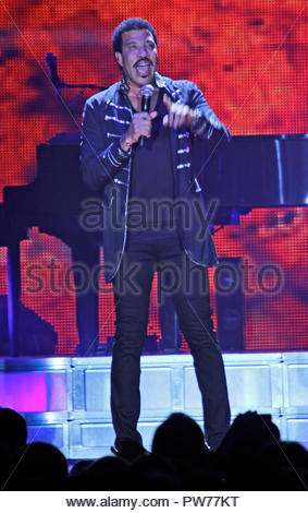 June 19, 2010 - Los Angeles, California, U.S. - Barry Livingstone Stock ...