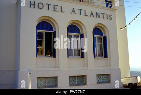 The Greek Island of Santorini known as Minoan Pompeii. Also Known as ...