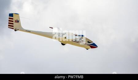 Grob 103 Acro glider sailplane of the Nottingham University Gliding ...