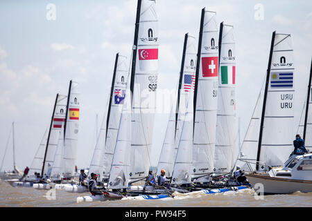 Buenos Aires. 13th Oct, 2018. Dante Cittadini (C)/Teresa Romairone ...