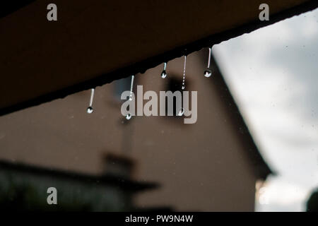 Rain dripping down a Pavilion in Garden 1 Stock Photo - Alamy