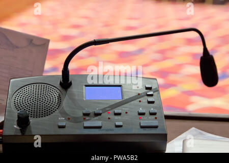 translators cubicle . interpreting - Microphone and switchboard in an ...