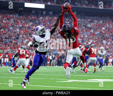 Buffalo Bills cornerback Tre'Davious White (27) runs up the field ...