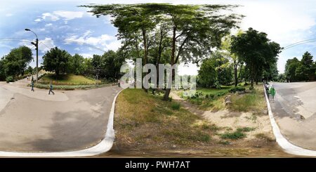 360° view of ZOO KISHINEV MOLDOVA 7 - Alamy